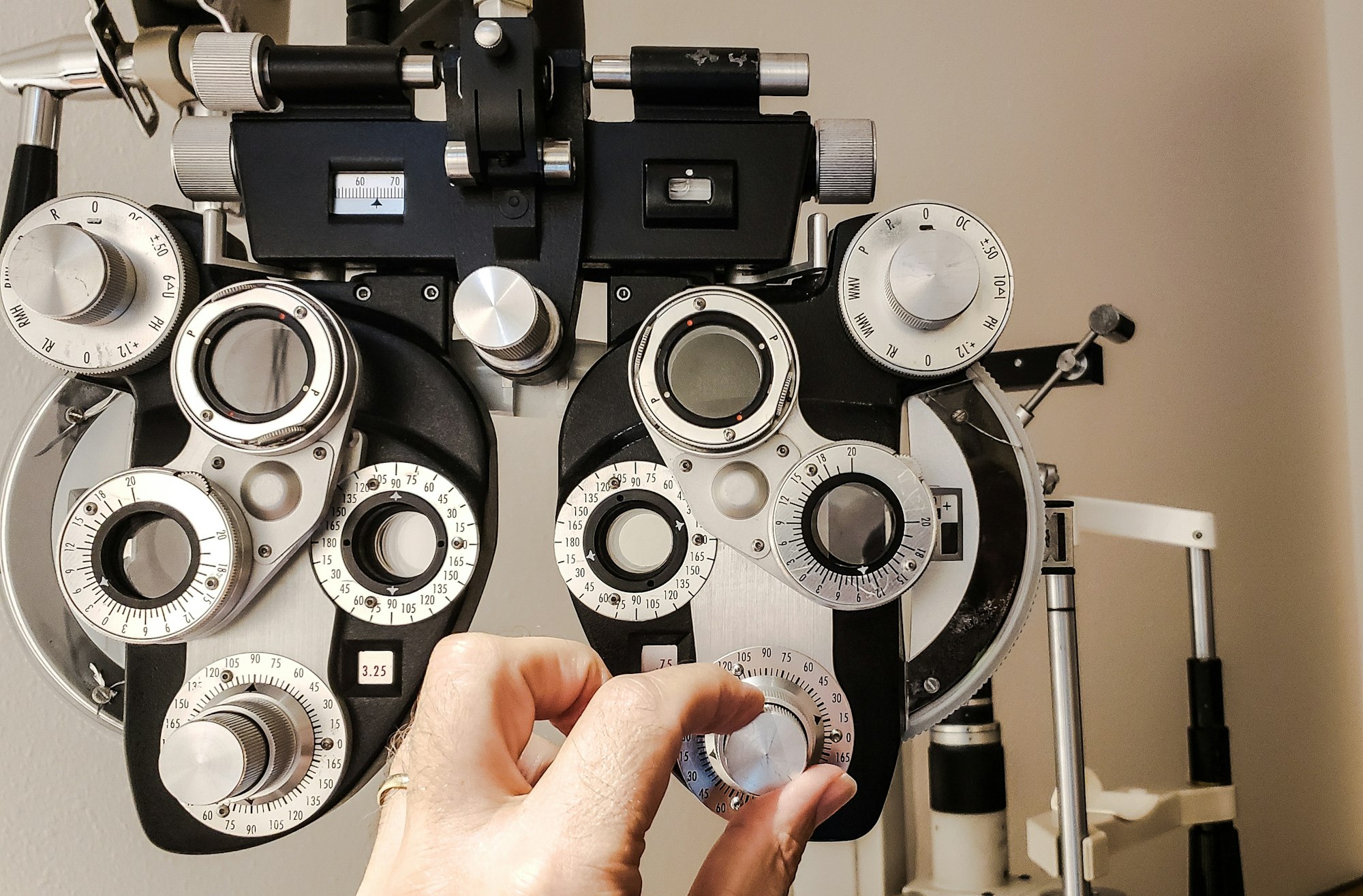 Vision Care - Metropolitan Medical Centers